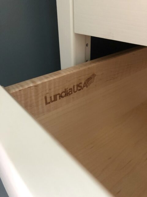 Closet System Organization with Lundia